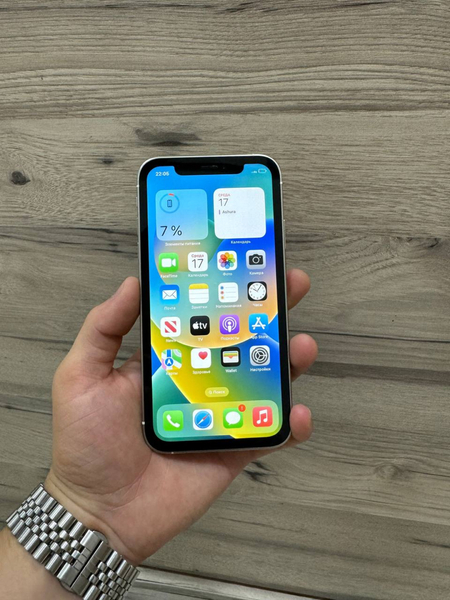  iPhone 15 Pro Xr 270$