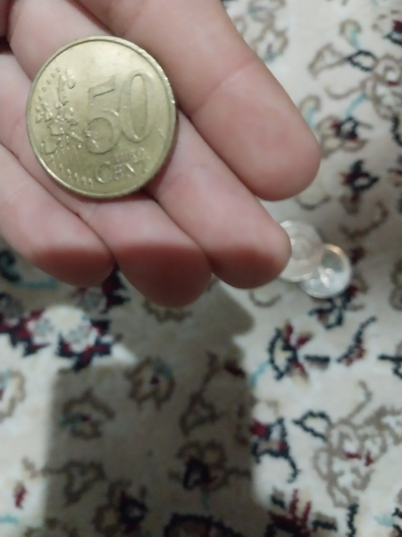 Продам монеты с ценой договоримся