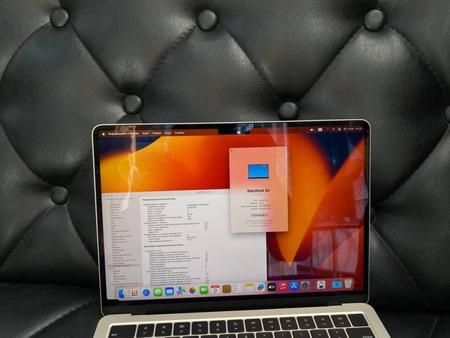 Apple MacBook Air M2 8/256GB 2022 года в идеальном состоянии