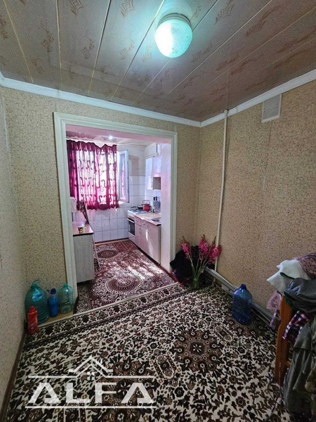 2 xonali 58m² 3-qavat sotiladi.