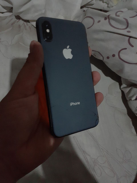 iphone XS 512gb. ochilmagan lekin aybi bor