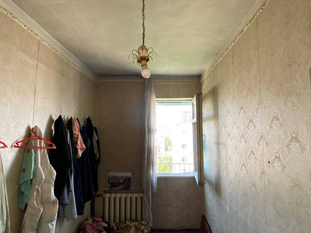 Трехкомнатная квартира с видом на аэропорт