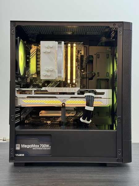 i5 13600K, Z790 MSI DDR4, RTX 3070, 64GB Xpg, 500GB m2, 700W, Lian li