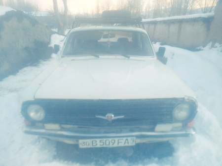 volga 2410 sotiladi