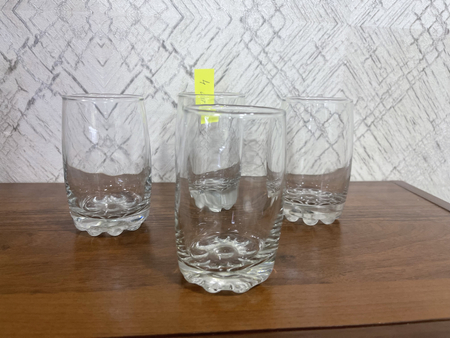 Стаканы и бокалы