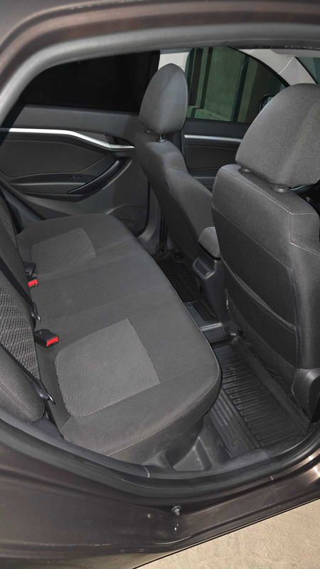 Купить Lada Vesta