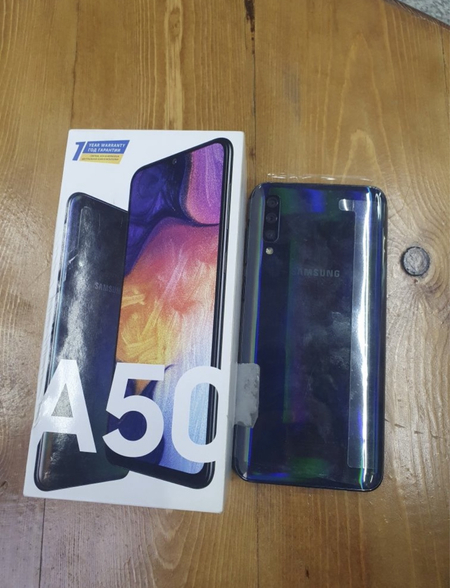 Samsung A50 srochni sotiladi