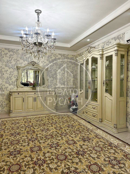 2/4/4 Буюк Ипак Йули 65м2 77серия Кирпич Балкон 2х6