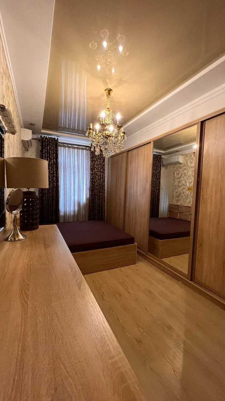 Продается 4х ком.квартира в новостройке на Глинке, Нукус