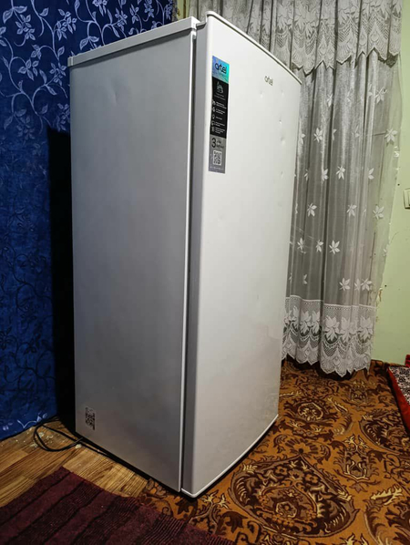 Холодильник почти Новый