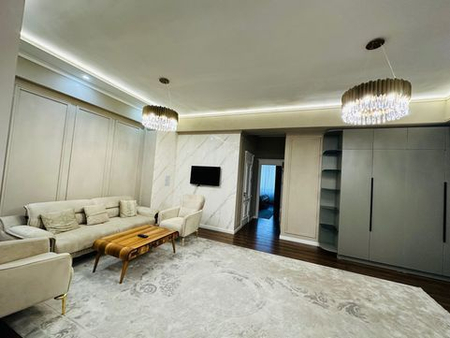 Сдается квартира 3х ком Мирзо-Улугбек ЖК Nova Center ( 11310)