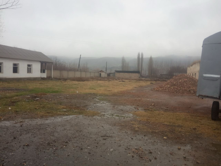 Гишт завод