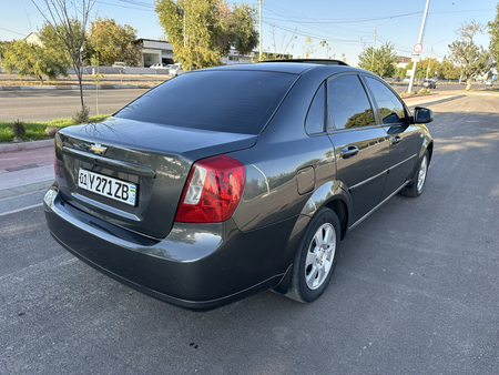 Jentra 3-pazitsa aftomat