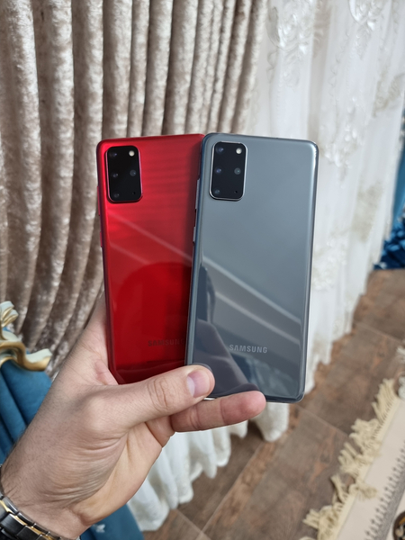 Срочно Samsung s9 plus 256gb Телефон отличном состояние