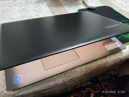 Lenovo ideapad300