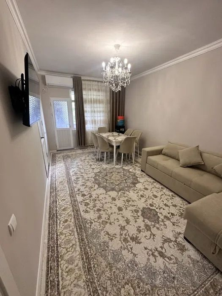 Квартира на Кунаева 3в2/5/9  с мебелью техникой ремонт хороший