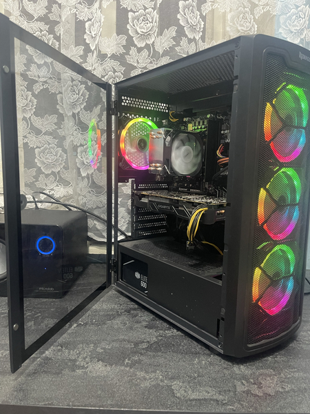 Продам свой кейс для монтажа, рендеринга, игр на RYZEN 5 5500