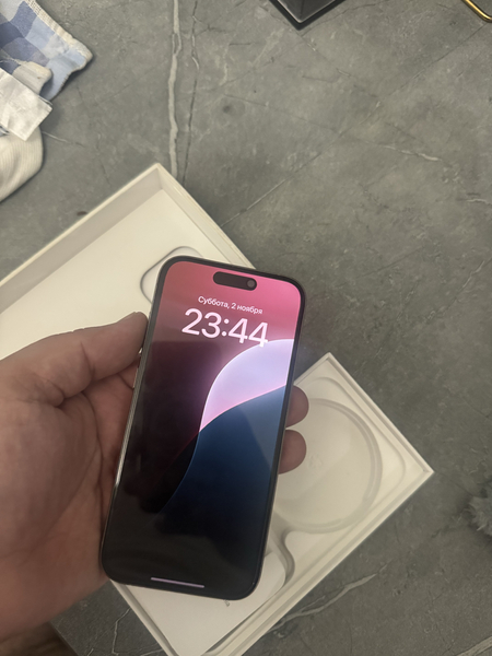 Iphone 15 pro 256gb natural