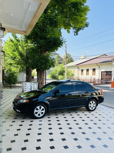 Jentra 2020 yil 79000 km yugan toza