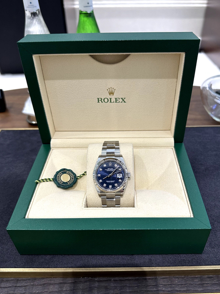NEW Rolex Datejust 36mm Steel and White Gold 126234 Blue Motif Diam..