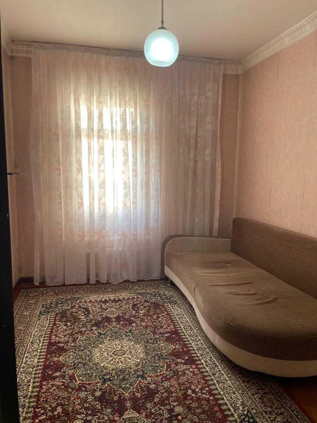 Срочно сдается 3/8/9 на м. Куйлюк за 400