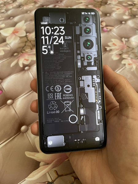 Xiaomi 14 pro 256 gb idial