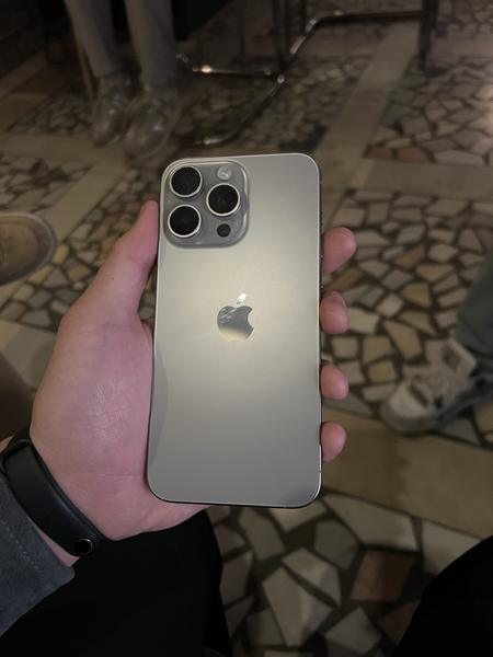 Продается Iphone 15 Pro Max