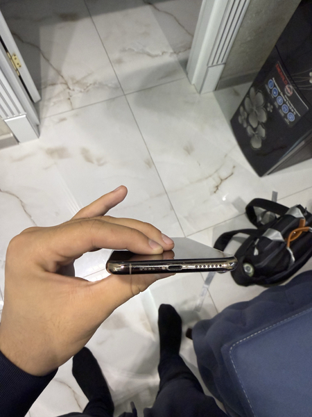 Iphone xs max.