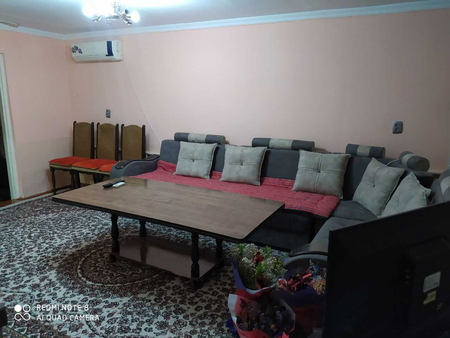 Срочно продам 3 комнатную квартиру в центре
