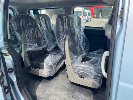 JAC M3 minibus 2023