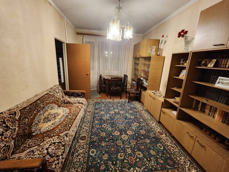Чиланзар 12 кв - 4 / 2 / 4 Ор-р: Ширин