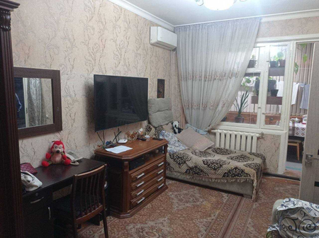Квартира на первой линии Кадышева 40м2 срочно