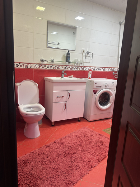 Продаётся квартира 3 ком, 4 этаж