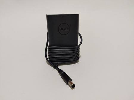 Продаётся шустрый ноутбук DELL Latitude 7390 16 GB ноутбук сотилади.