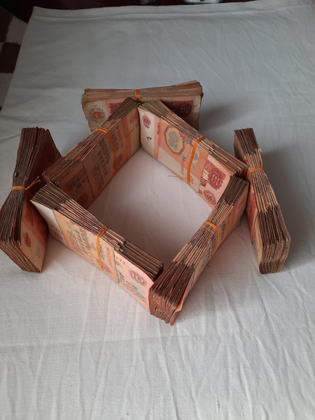 Продаю советские купюры.