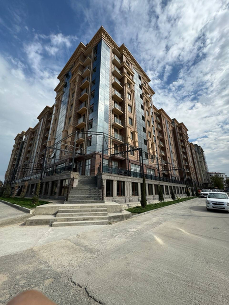 Продается 3 комнатная квартира по ул. Гагарина ор. обл. Стоматология