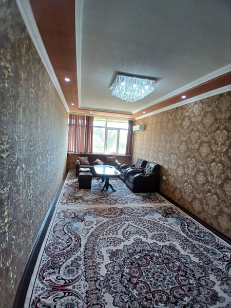 Продается 3 ком. Квартира площадью 90 кв.м. На 3 этаже