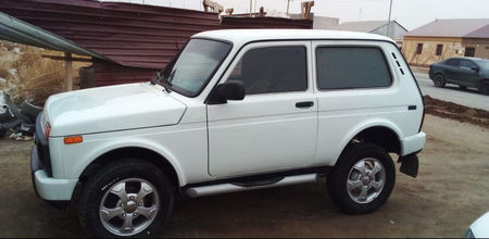Lada Urban Yangi