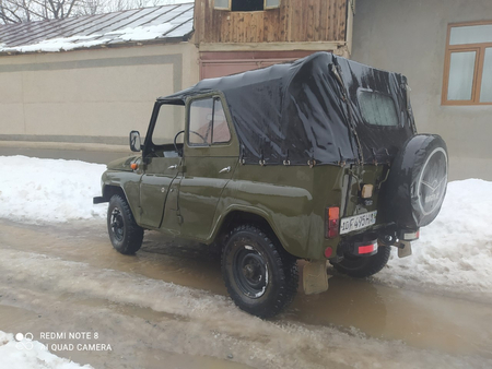 Командриский увазик сотилади холати яхши туртта балони янги.