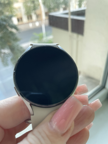 Samsung galaxy watch 4-44 в идеальном состоянии