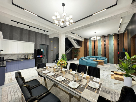 Super chegirma! «Resto» 20 kishilik