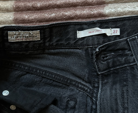 Джинсы Levis женские, размер 27(XS-S)