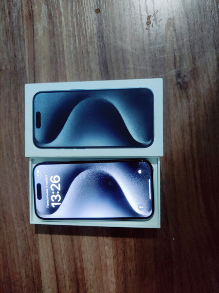iPhone 15 pro 256Gb 100%akb korobka iPhone 14 pro 256Gb 84% akb kor do