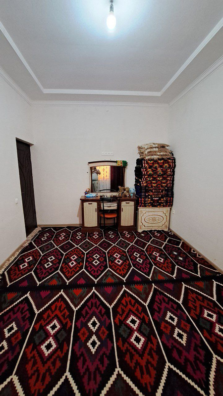 1 комнатная квартира. 34м2. Микрорайон.