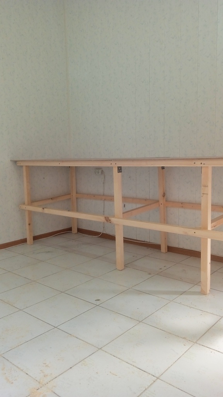 Плотник мебельщик