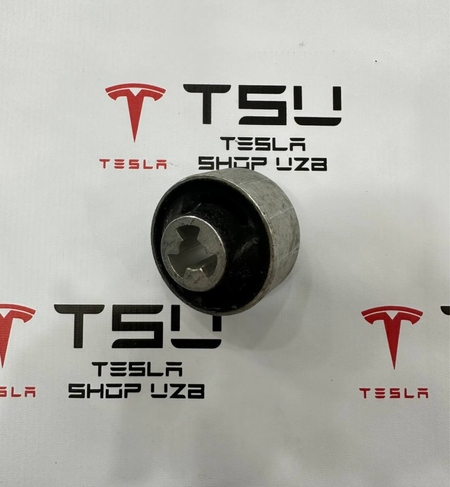 Втулки сайлентблоки для ходовой части Tesla Model 3/Y
