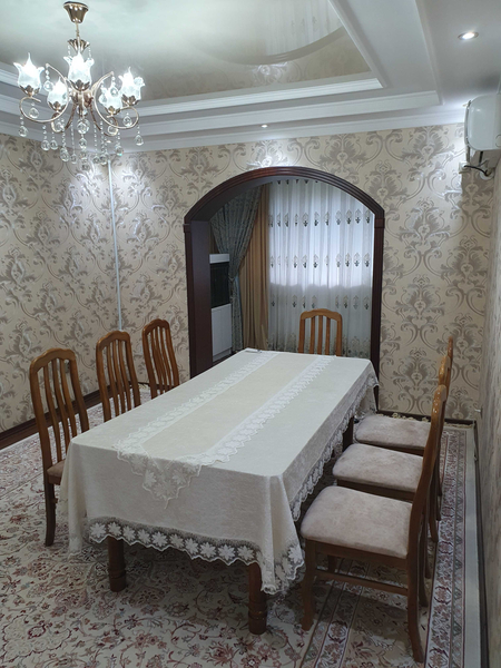 Продаётся 4-х комнатная квартира, Юнусабад 12 квартал