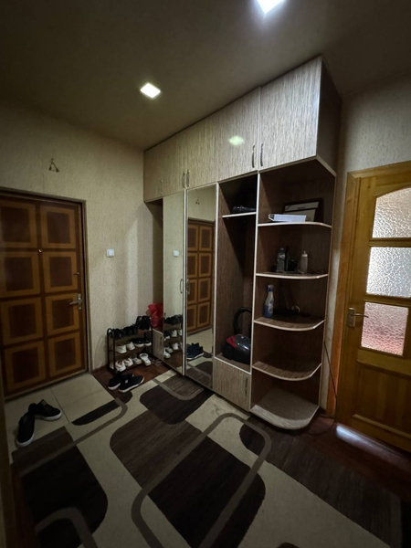 Продаётся 61м² Алмазар,Тахтапуль 2/4/5 ор-р Динамо