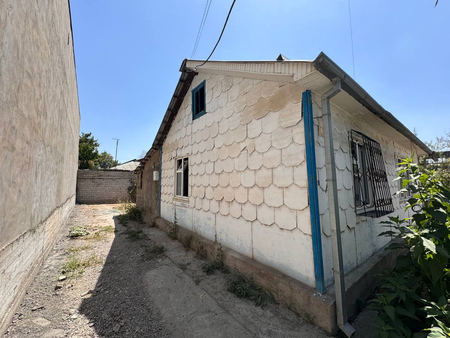 Срочно продаю Коттедж Спутник 14 квартал. 4,7 СОТОК ЗЕМЛИ 4 комнаты