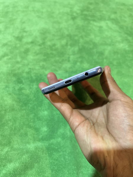 Samsung a73 yangidek 8/256